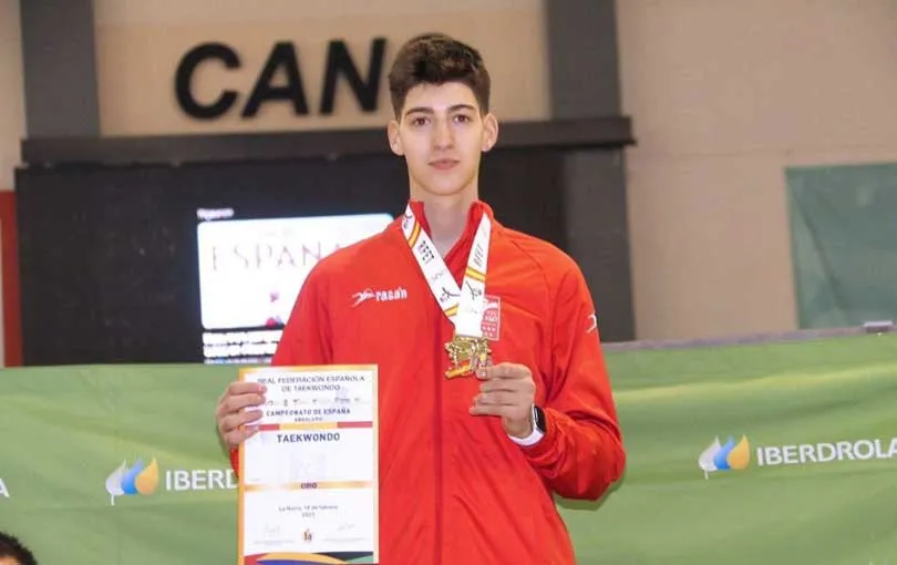 เปิดวาร์ปนักกีฬา : อะดริอัน บิเซนเต้ ยุนตา (Adrian Vicente Yunta)